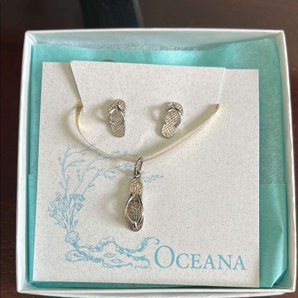 Silver Flip Flop Jewelry Set - Gem